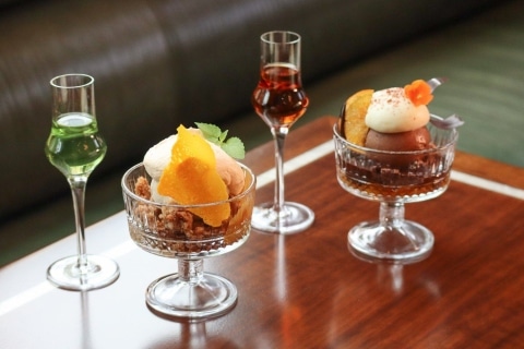 Yolan | Nashville.com