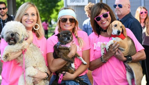 Miranda Lambert's MuttNation March Kicked Off MuttNation Foundation ...