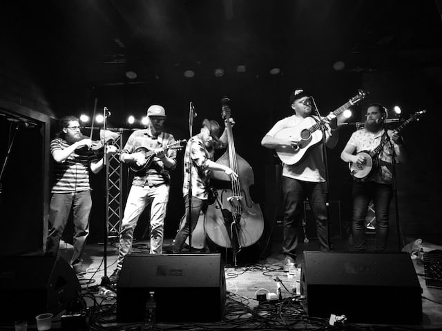 OLD SALT UNION ELECTRIFIES HIGH WATT | Nashville.com