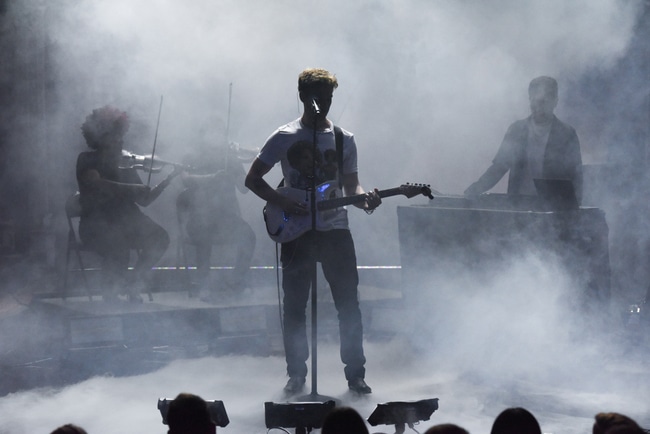 Two Feet #1 On Alternative Radio | Nashville.com