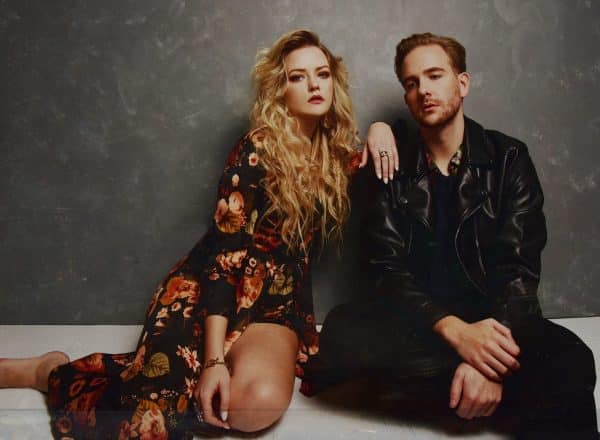 Listen: Smith & Thell Debut “Hotel Walls” | Nashville.com