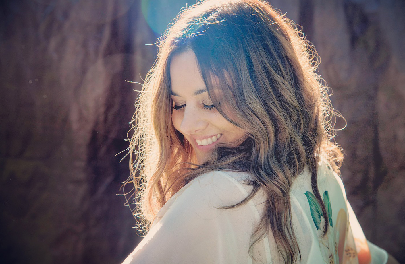 Rumer Debuts Lyric Video For “June It’s Gonna Happen” | Nashville.com