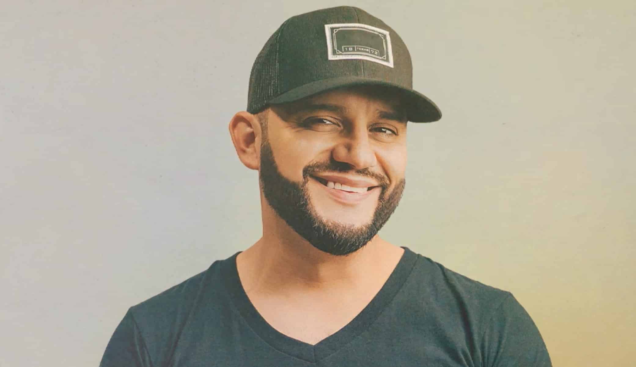 LISTEN: Frank Ray’s “Country’d Look Good On You” | Nashville.com