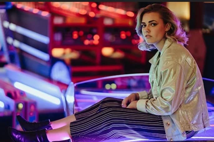 Momentum - Maggie Miles | Nashville.com