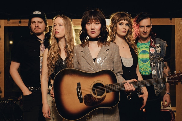Molly Tuttle Announces “Next Rodeo” Tour | Nashville.com