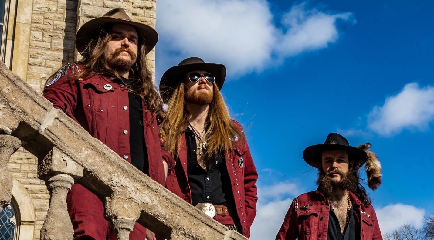 LISTEN: Comancheros' “The Day George Jones Died” | Nashville.com